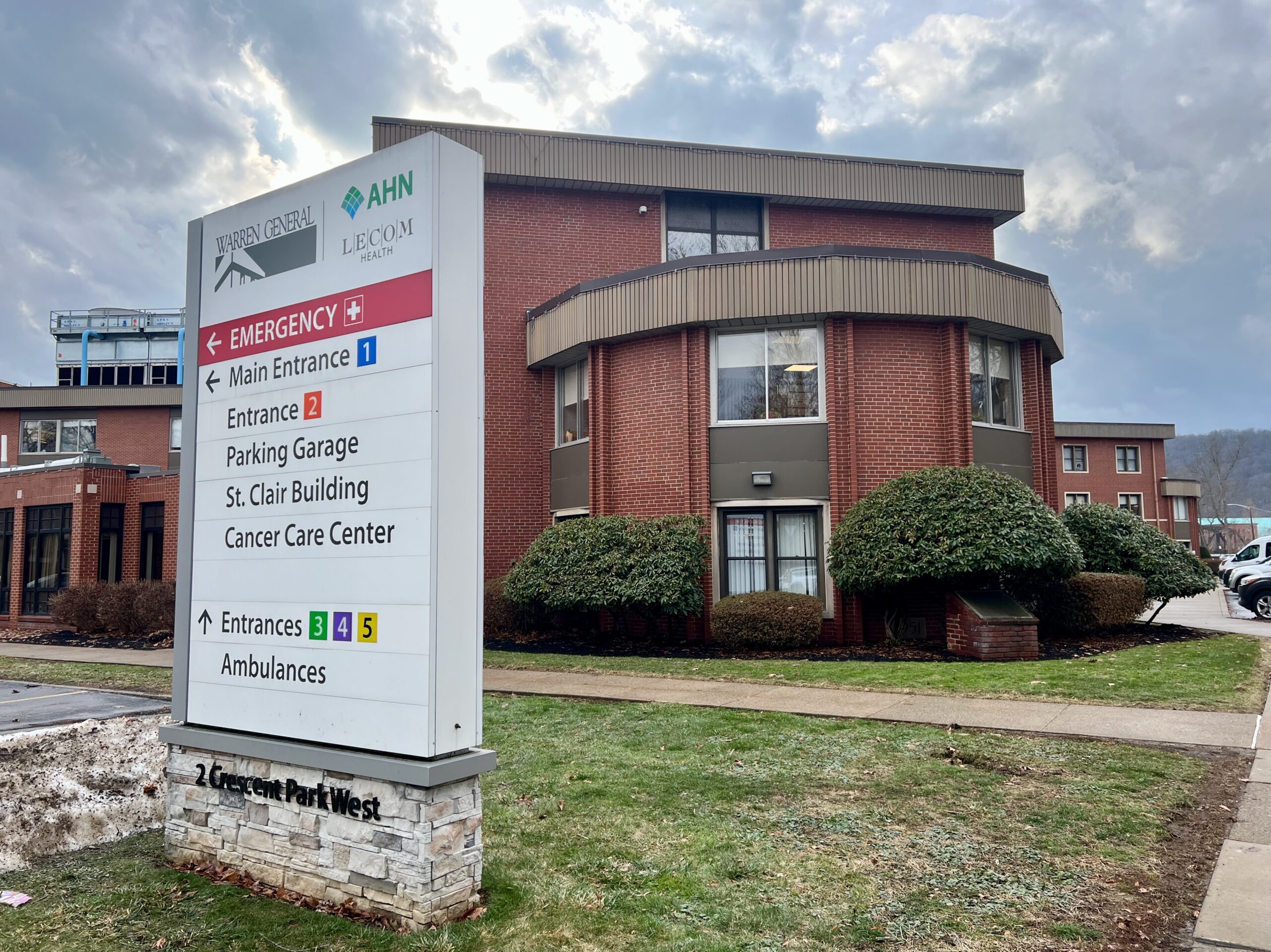 Local hospitals, lawmakers respond to loss of WGH maternity services ...